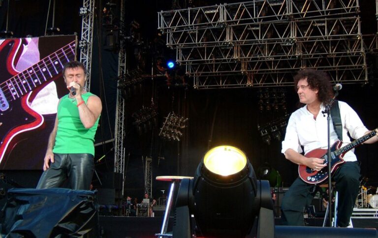 Queen And Paul Rodgers Perform A Poignant Cover Of Imagine